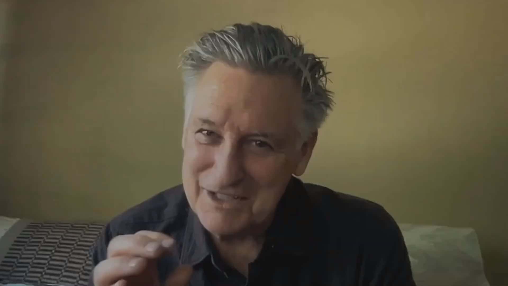 Kyle MacLachlan Honors David Lynch, Presents Posthumous Laurel Award ...